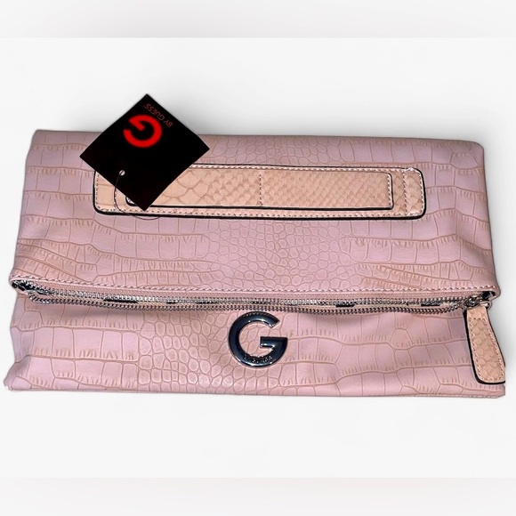 Guess | Bags | Nwt Guess Arlington Clutch Envelope Inside Zipper Pocket ...